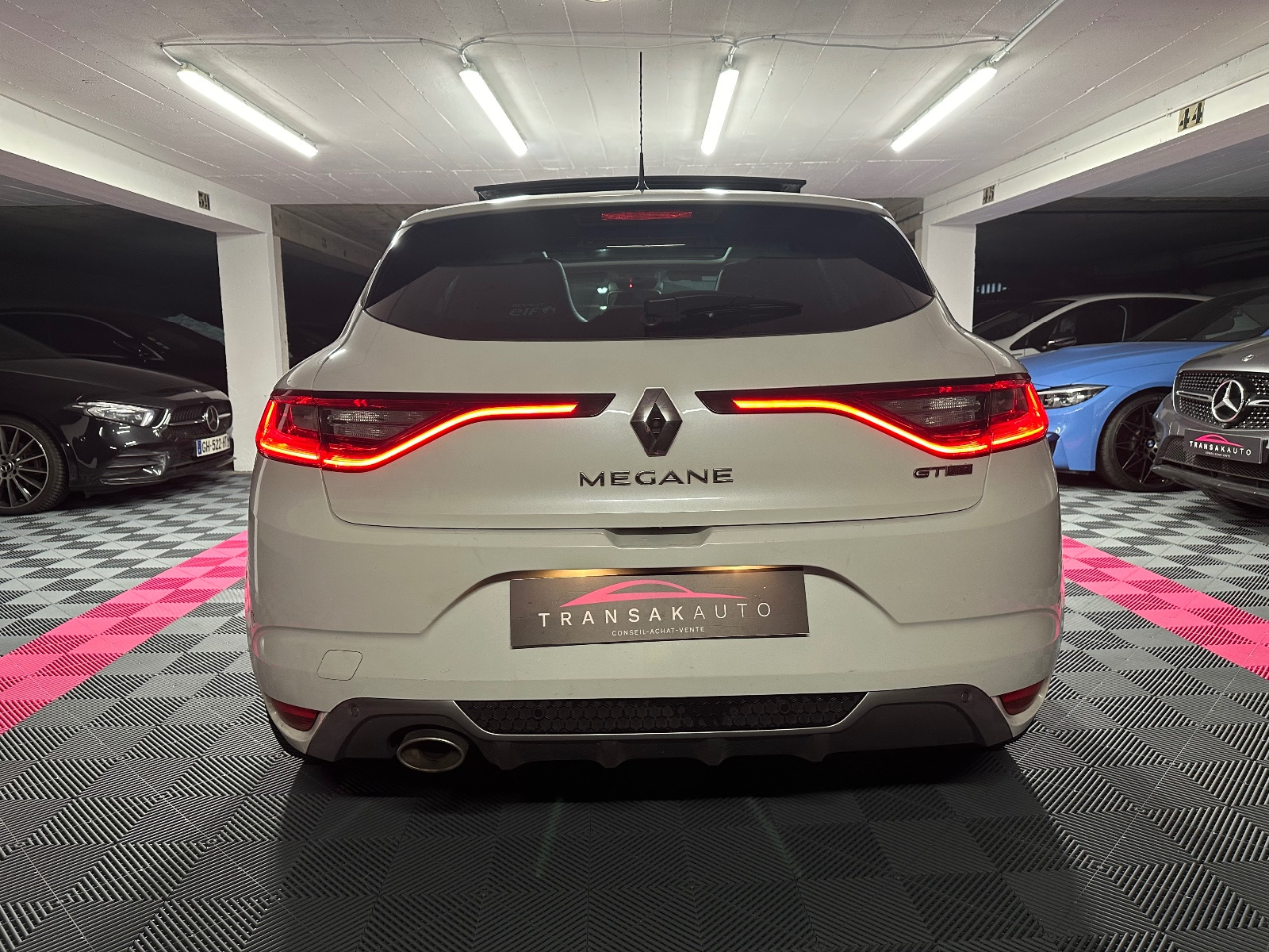 RENAULT MEGANE IV BERLINE dCi 110 Energy Intens GT Line / TOIT OUVRANT ...